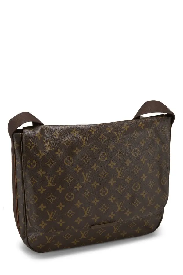 LOUIS VUITTON Monogram Messenger Beaubourg
