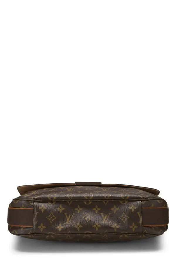 LOUIS VUITTON Monogram Messenger Beaubourg