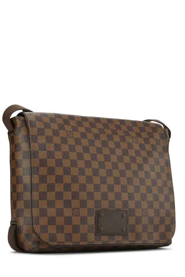 LOUIS VUITTON Damier Ebene Brooklyn Messenger Bag