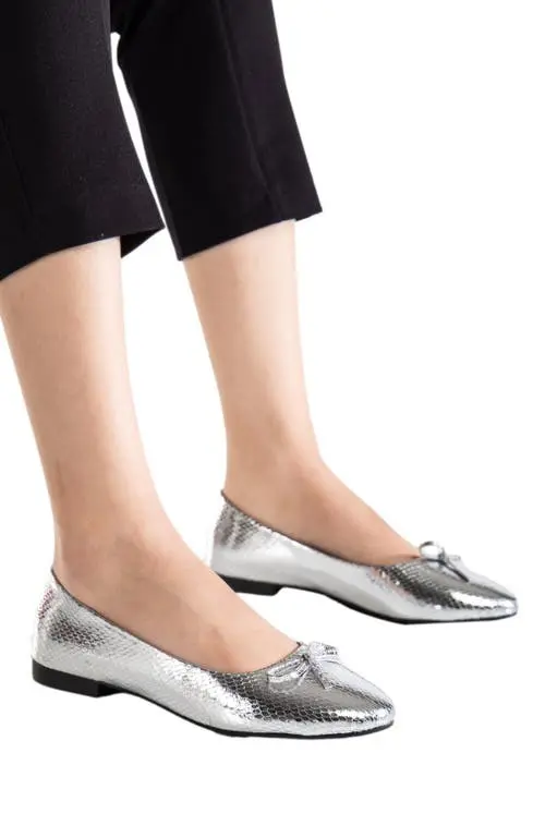 PROLOGUE SHOES Amy Ballerina Flats - Silver Faux Leather