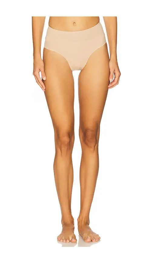 Hanky Panky Body Midrise Thong In Beige - Chai
