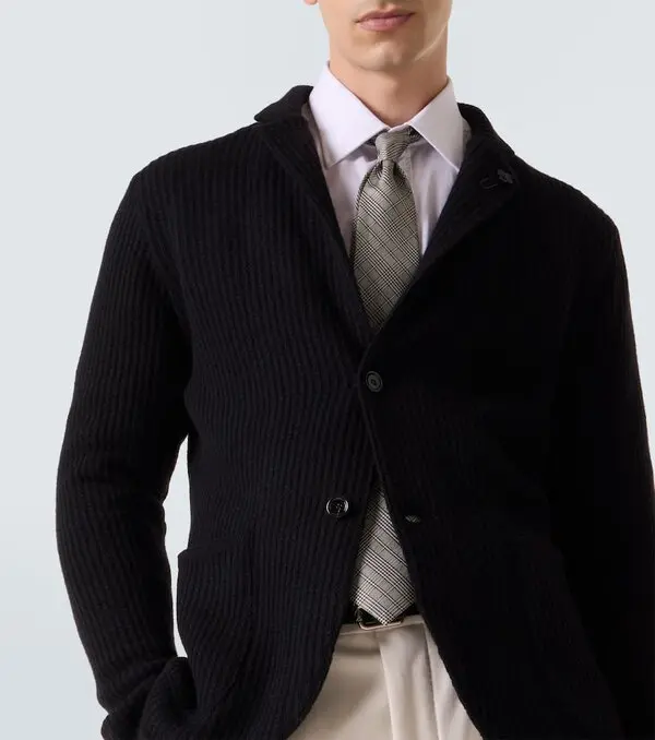 LARDINI Ribbed Cashmere Cardigan