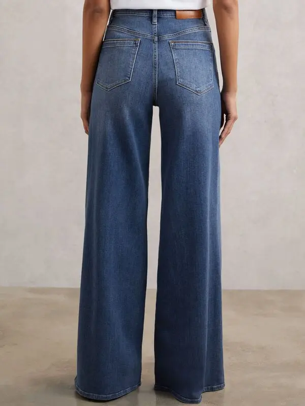 REISS Bella Patch Pocket Wide Leg Jeans - Mid Blue
