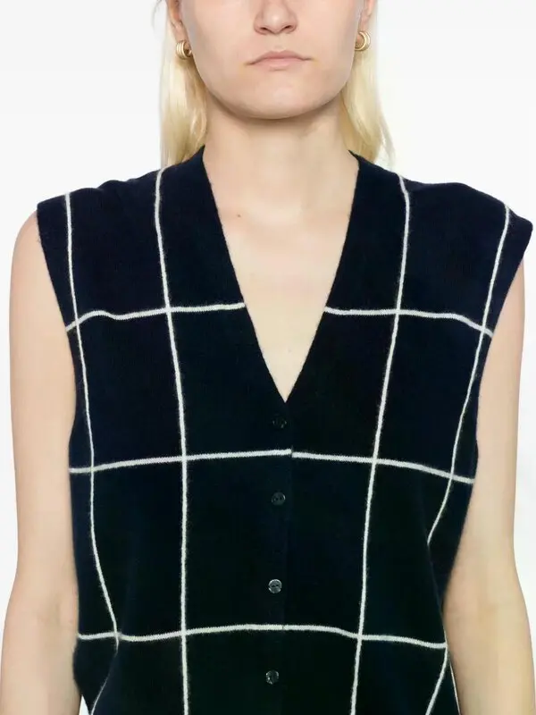 Simkhai Rozzi Vest
