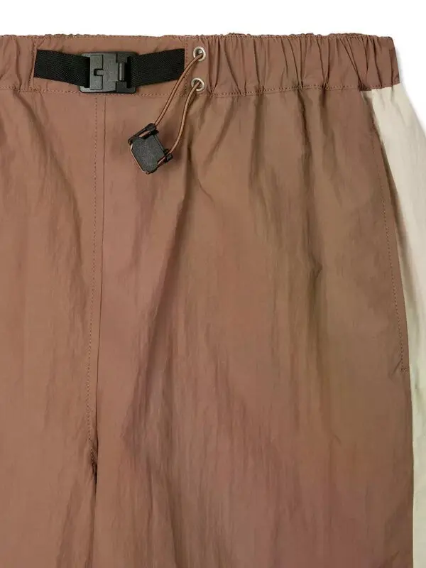 STUDIO TOMBOY Paneled Knee-length Shorts