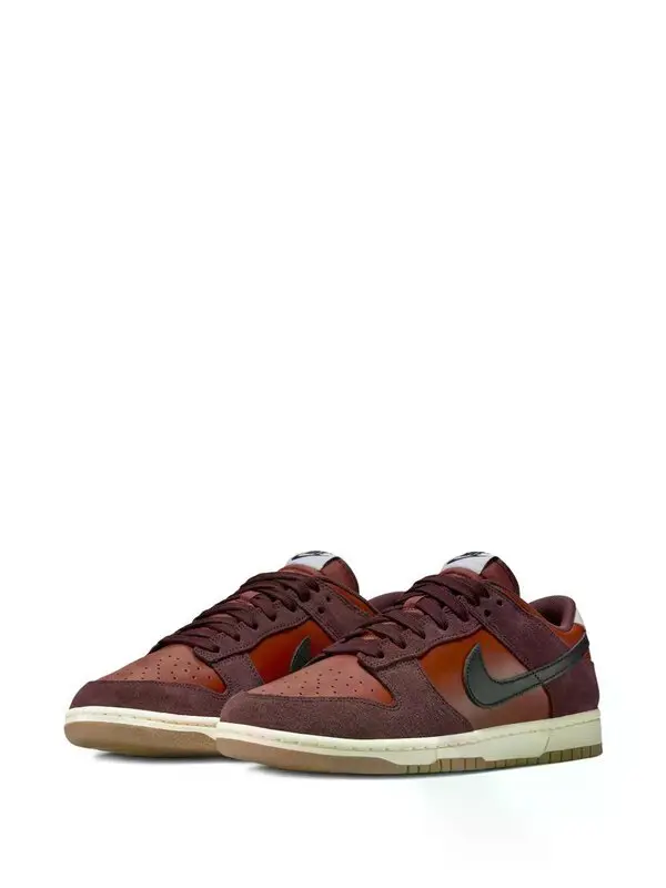 Nike Dunk Low Retro Se Sneakers - Red
