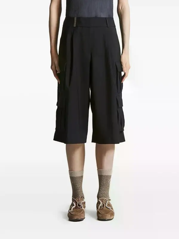 Peserico Pleated Cargo Knee-length Shorts
