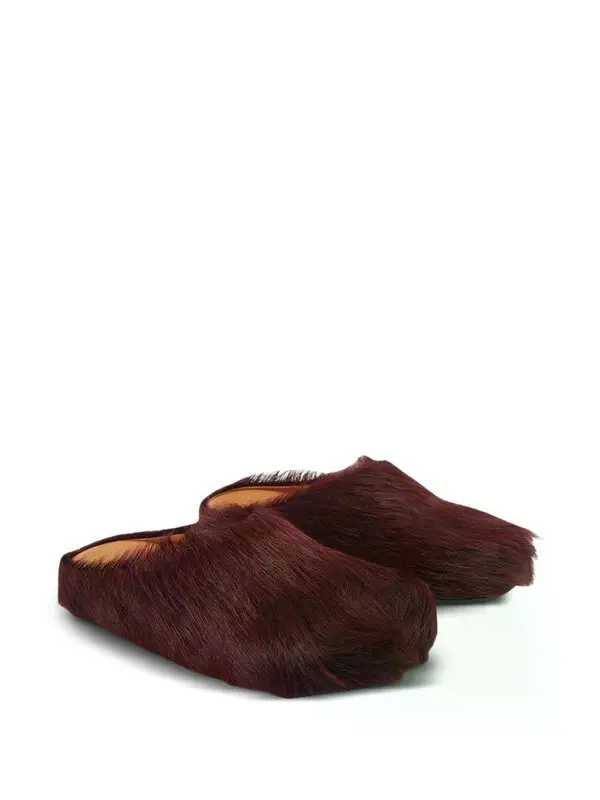 Marni Long Hair Calfskin Fussbett Sabots - Red