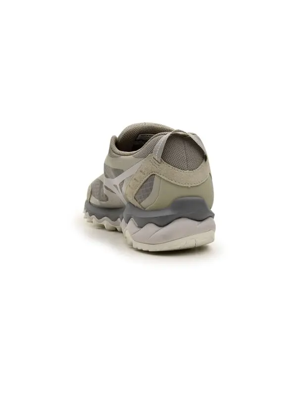 Mizuno Sneakers