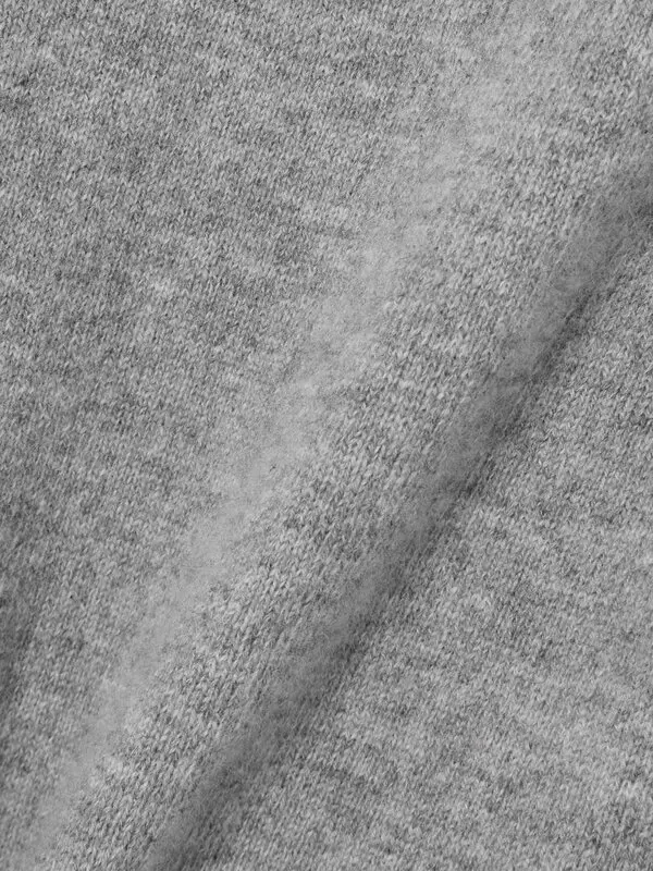 ALLUDE Cashmere Turtleneck Sweater
