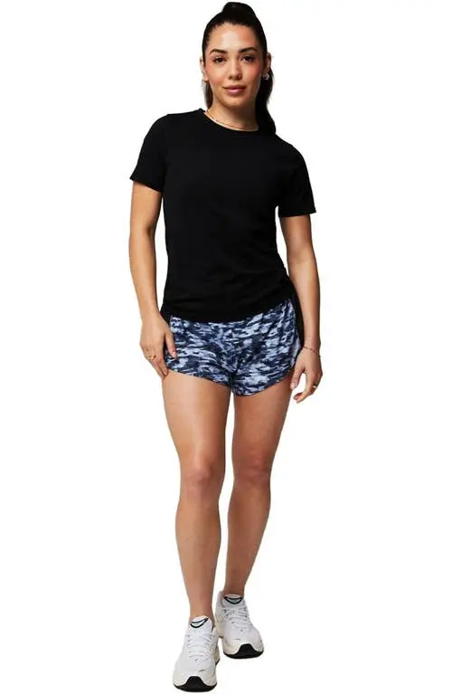 FABLETICS Feather Tech+ Short-sleeve Top - Black