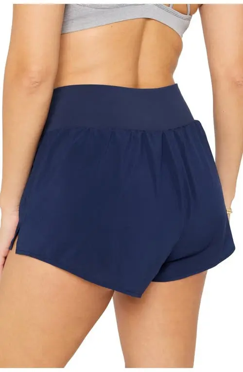 FABLETICS 3" Sun Chaser Short - Deep Navy