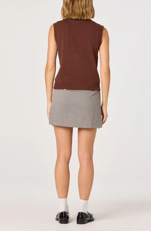 Astr The Label Scarf Tie Sleeveless Sweater