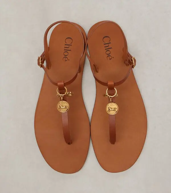Chloé Charms Leather Thong Sandals