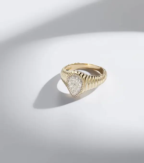 Yvonne Léon Berlingot Diamond And Yellow Ring - Gold