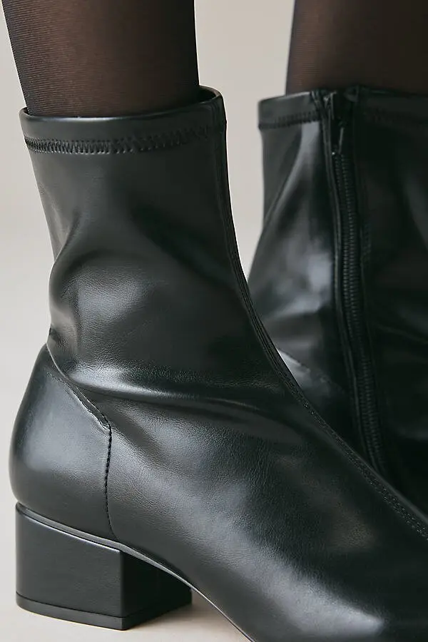 SILENT D Short Kali Ankle Boots - Black