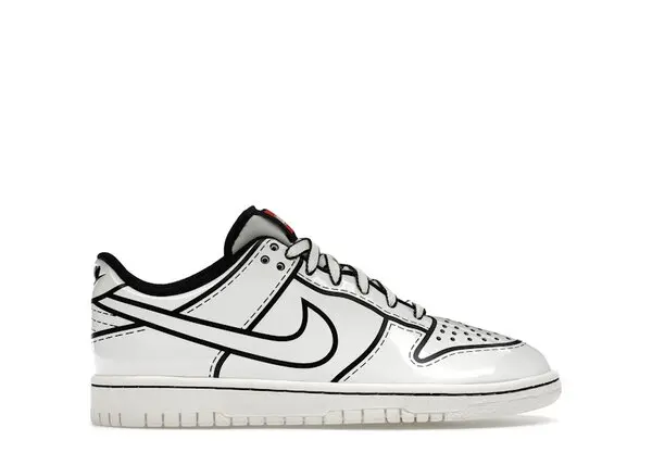 Nike Dunk Low Top Sneakers - Sail/black