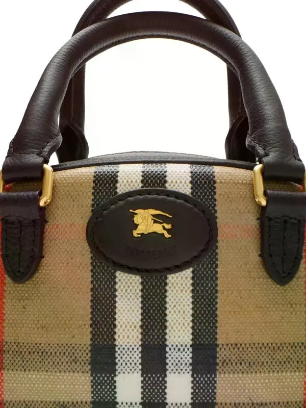 Burberry Highlands Check Tote Bag With Equestrian Knight Design