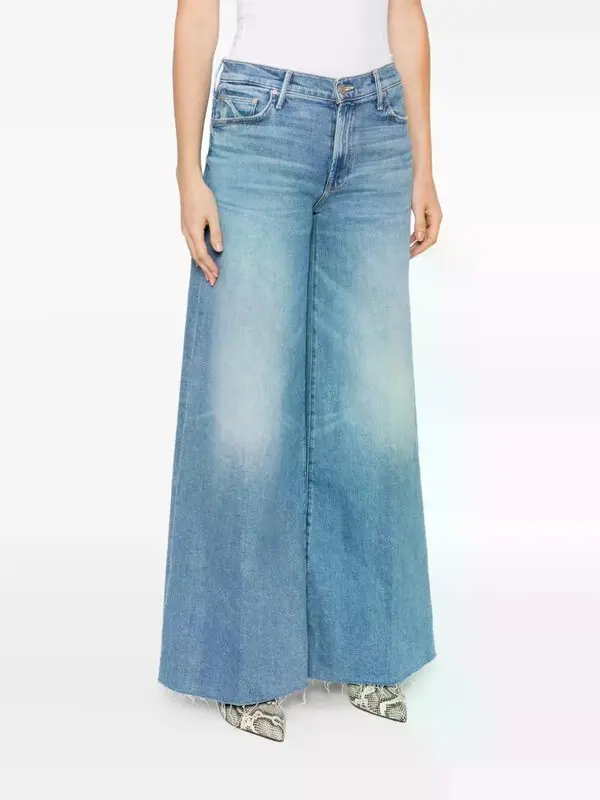 MOTHER The Swisher Sneak Fray Jeans - Blue