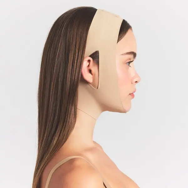 SKIMS Face Wrap | Light Neutral | Seamless Sculpt