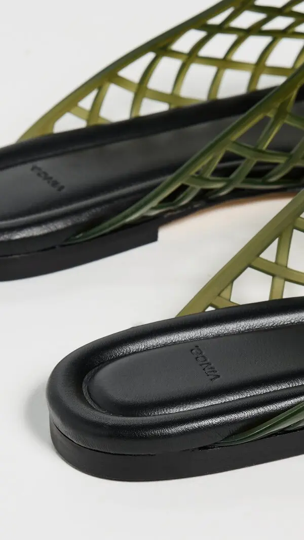 Vince Barcelona Jelly Sandals - Chive
