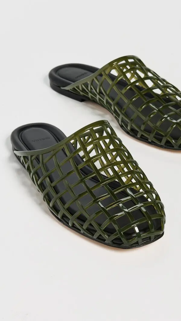 Vince Barcelona Jelly Sandals - Chive