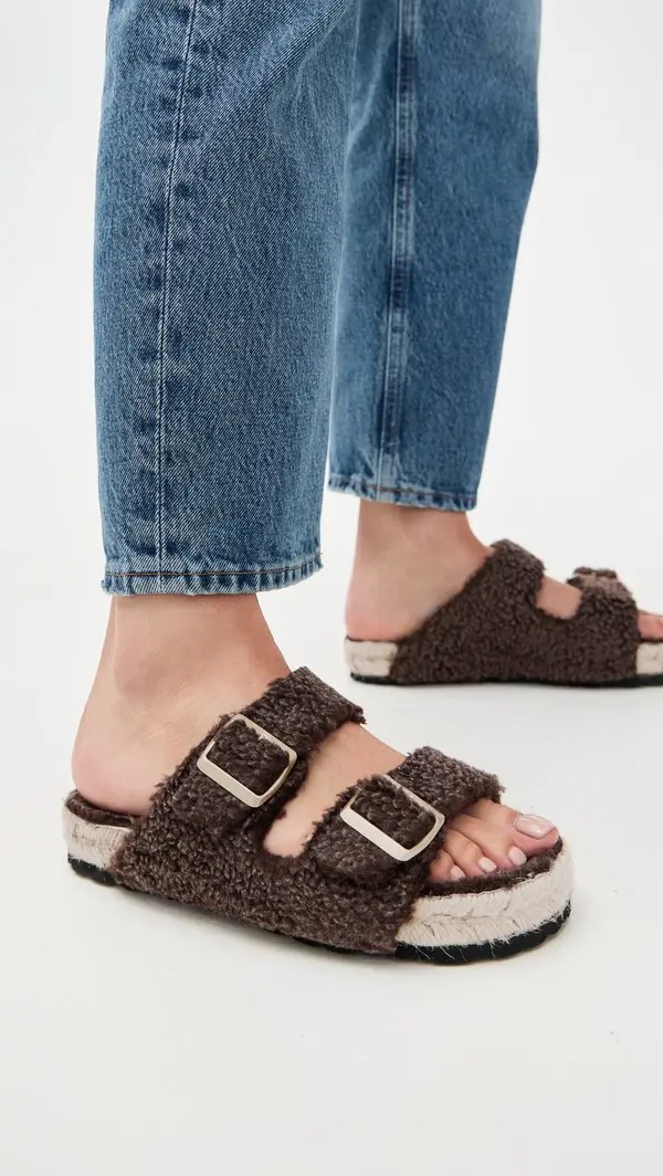 Manebí Nordic Faux Fur Sandals