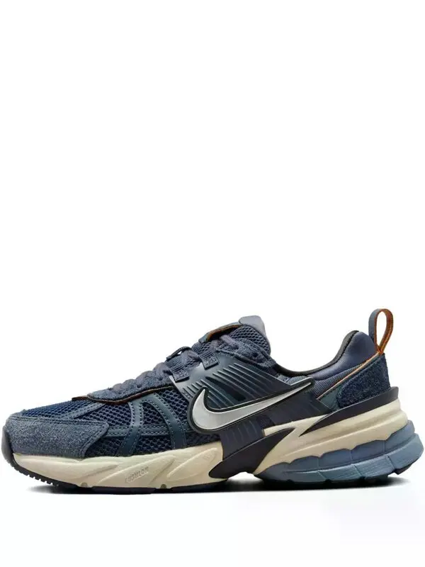 Nike V2k Mesh Trainers