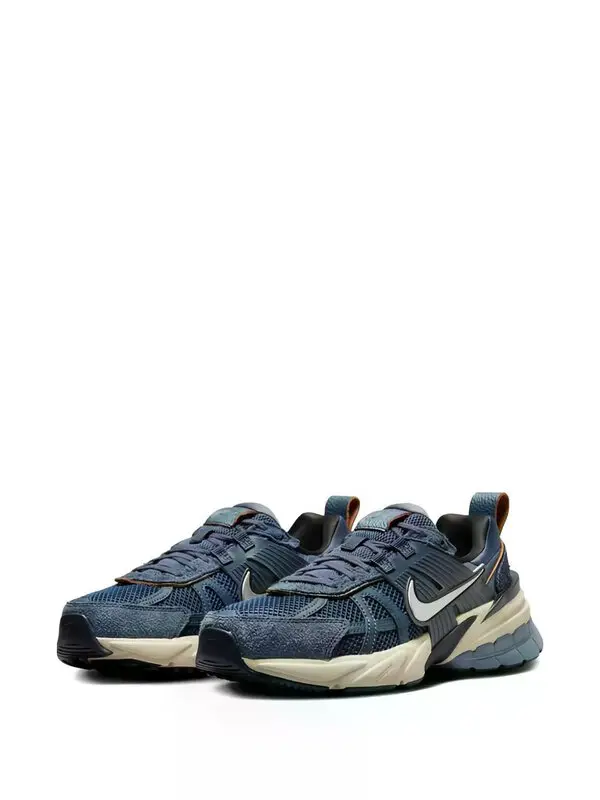 Nike V2k Mesh Trainers