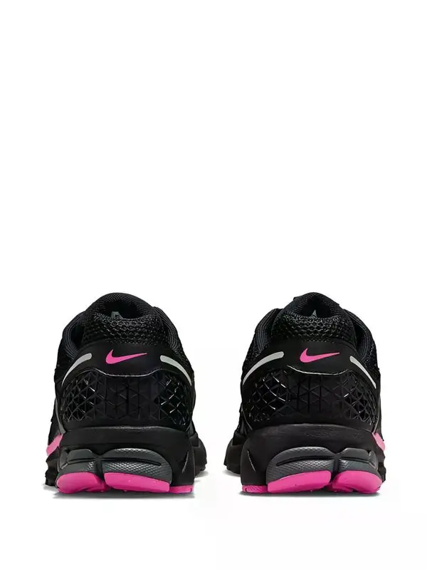 Nike Zoom Vomero 5 Sneakers - Black