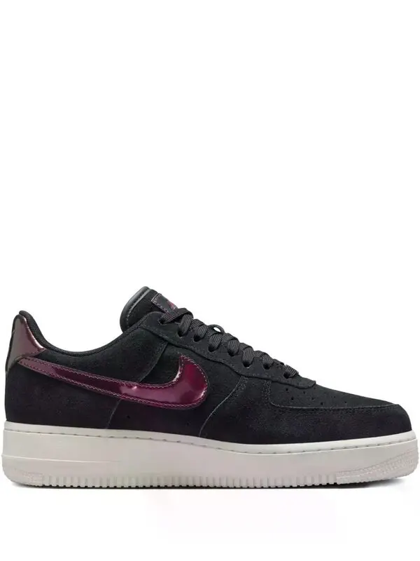 Nike Suede Swoosh Low-top Sneakers