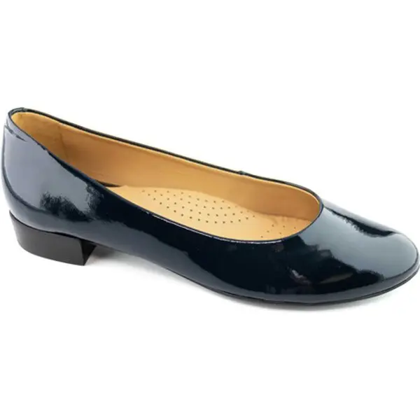 MARC JOSEPH NEW YORK Madison Leather Flat - Navy Soft Patent