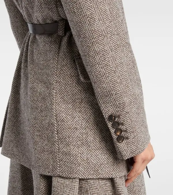 Brunello Cucinelli Herringbone Wool-blend Blazer With Belt - Grey
