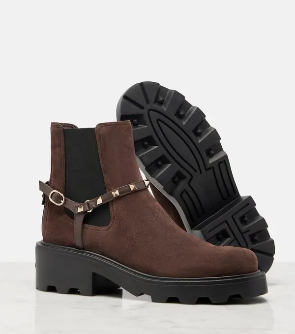 Valentino Garavani Rockstud Suede Chelsea Boots