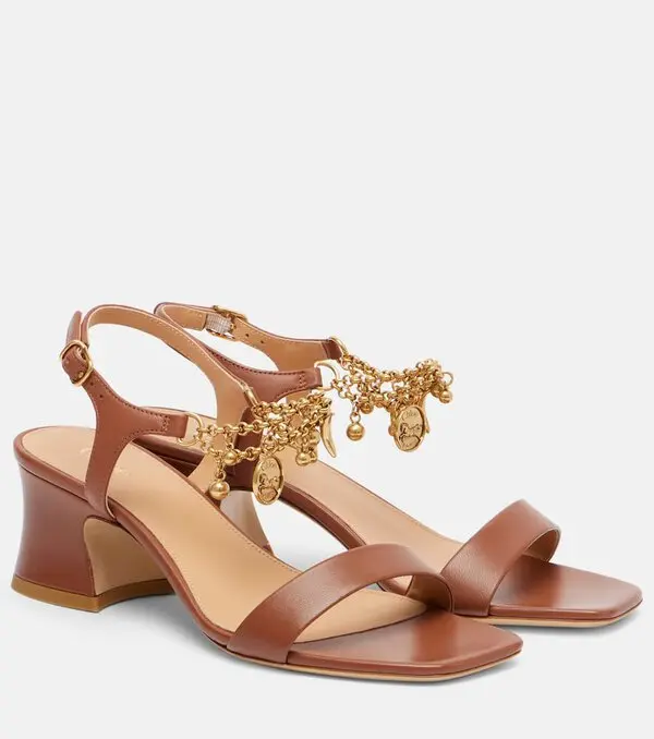 Chloé Charms 55 Leather Sandals - Brown