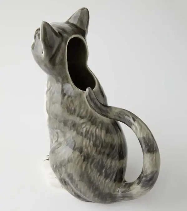 BORDALLO PINHEIRO Cat Pitcher