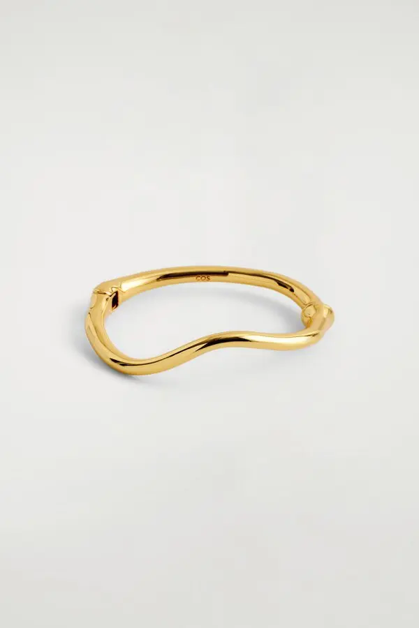 Cos Sculpted Bangle - Gold
