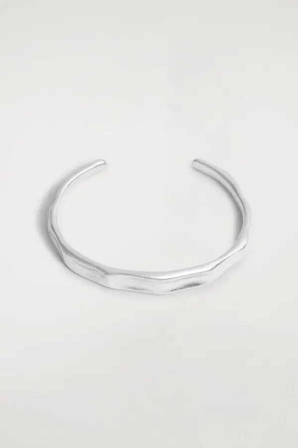 Cos Hammered Cuff