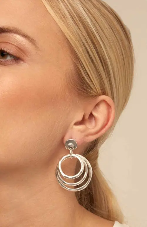 UNODE50 Irregular Hoop Earrings
