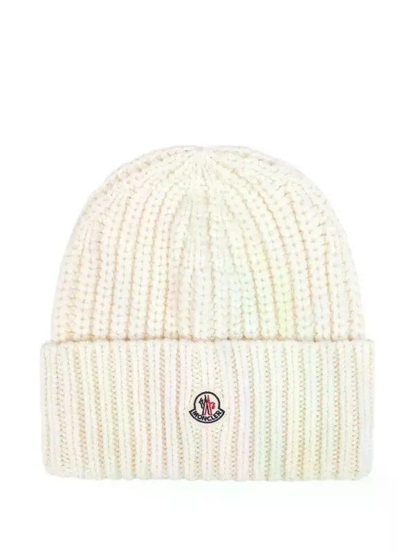 Moncler Ribbed Beanie With Logo Patch - White