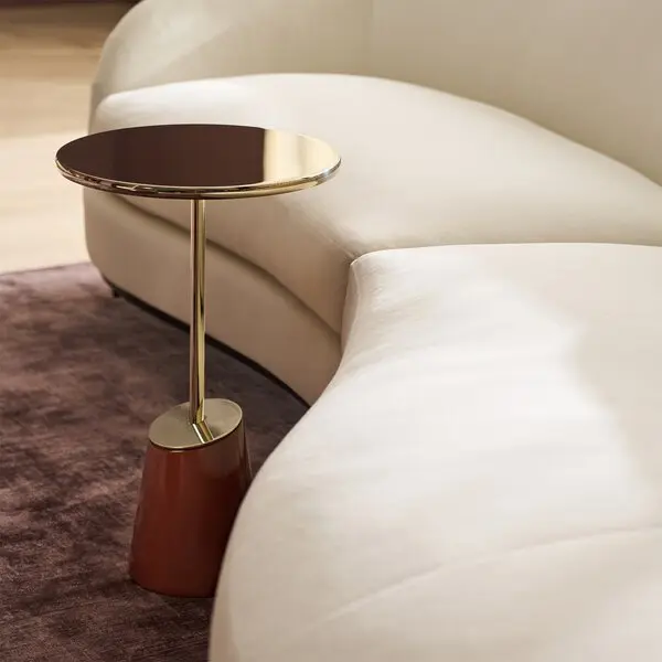 CARACOLE Rosetta Accent Table
