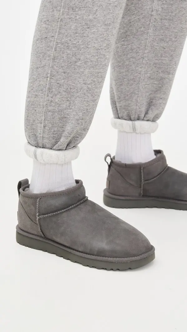 UGG Classic Ultra Mini Boots - Grey