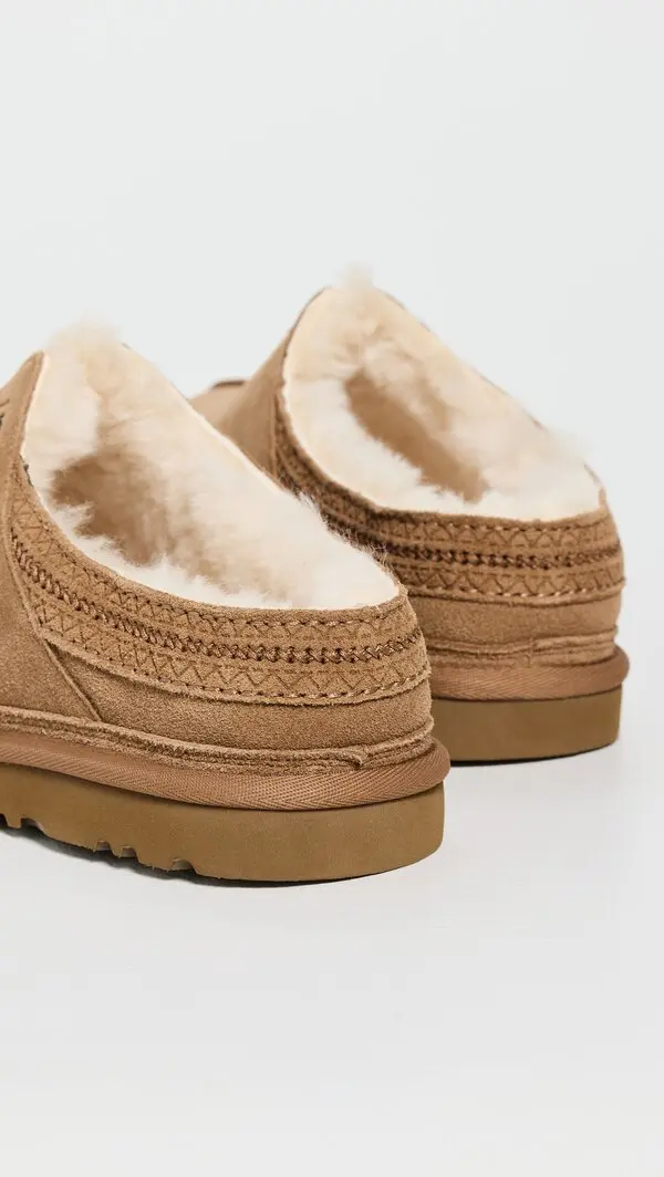 UGG Neuman Slippers - Chestnut