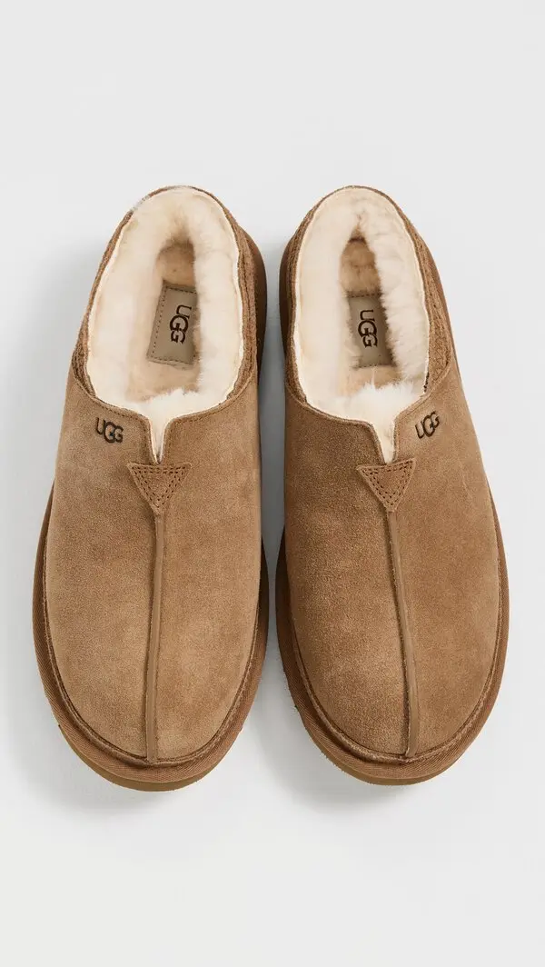 UGG Neuman Slippers - Chestnut