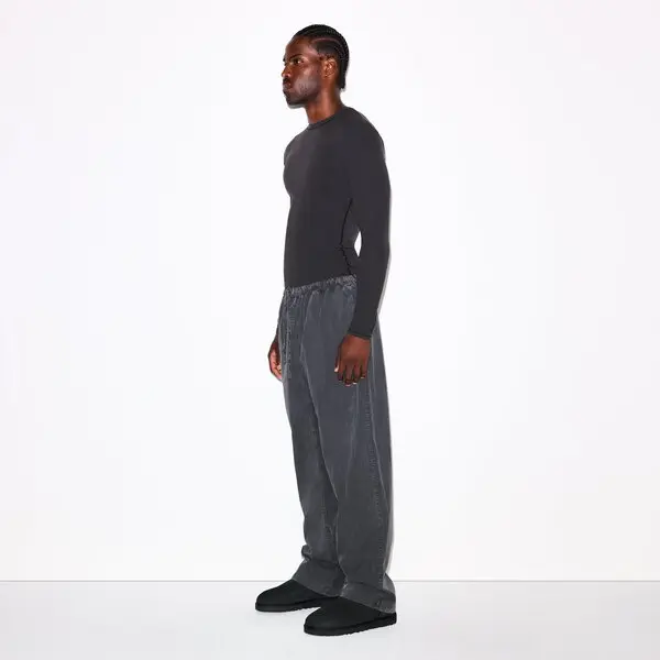 SKIMS Slim Long Sleeve T-shirt - Onyx