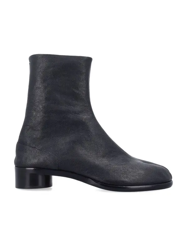 MAISON MARGIELA Tabi Ankle Boots - Black