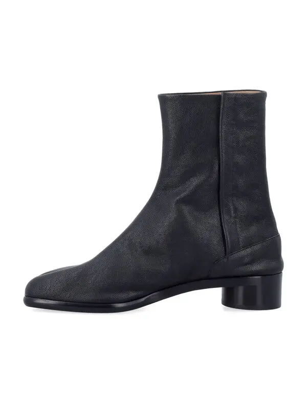 MAISON MARGIELA Tabi Ankle Boots - Black