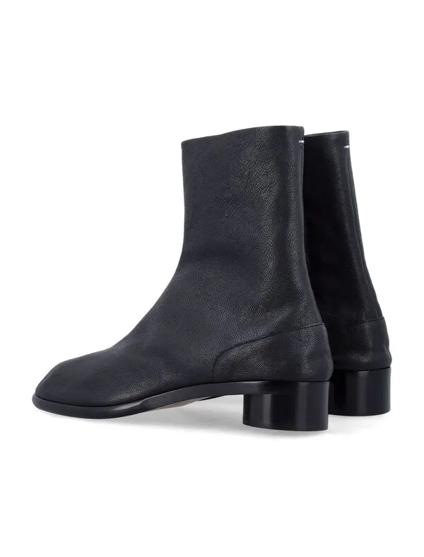MAISON MARGIELA Tabi Ankle Boots - Black