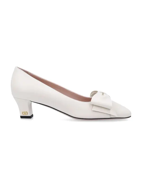 Valentino Garavani Bowow Pumps