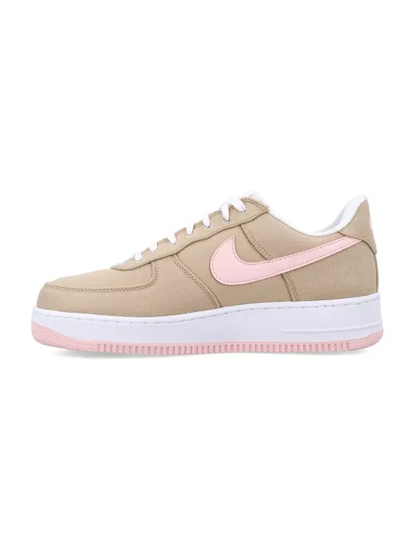 Nike Low Top Sneakers
